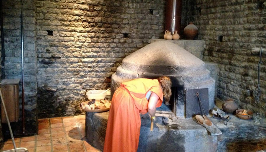 A Complete Guide To The Food And Drink Of Ancient Rome